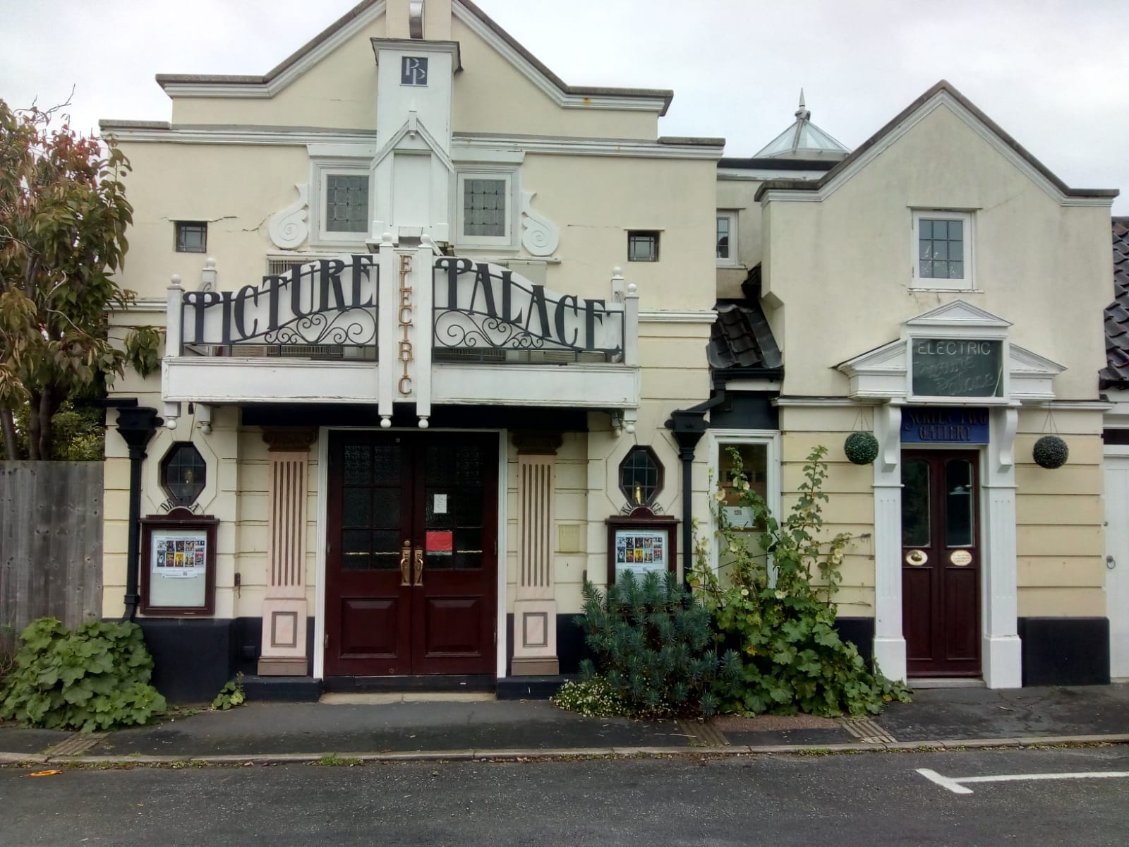 Cycling for Brummana High School Bursary Fund - Brummana High School